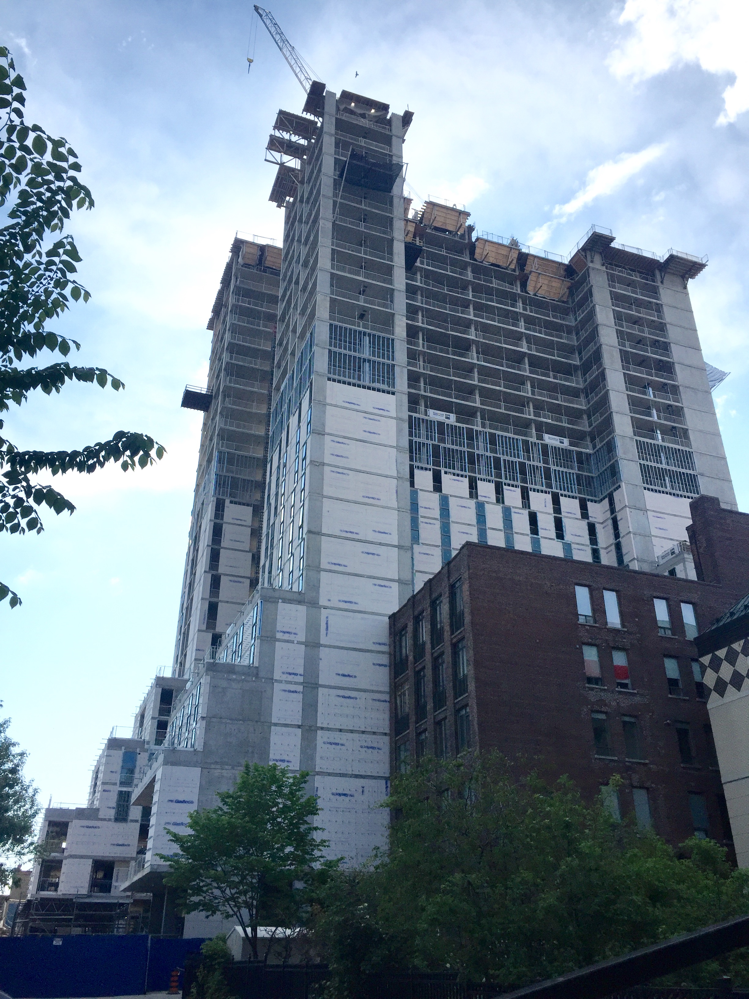 CampusOne Student Residence (was University Place) | 79.85m | 25s ...